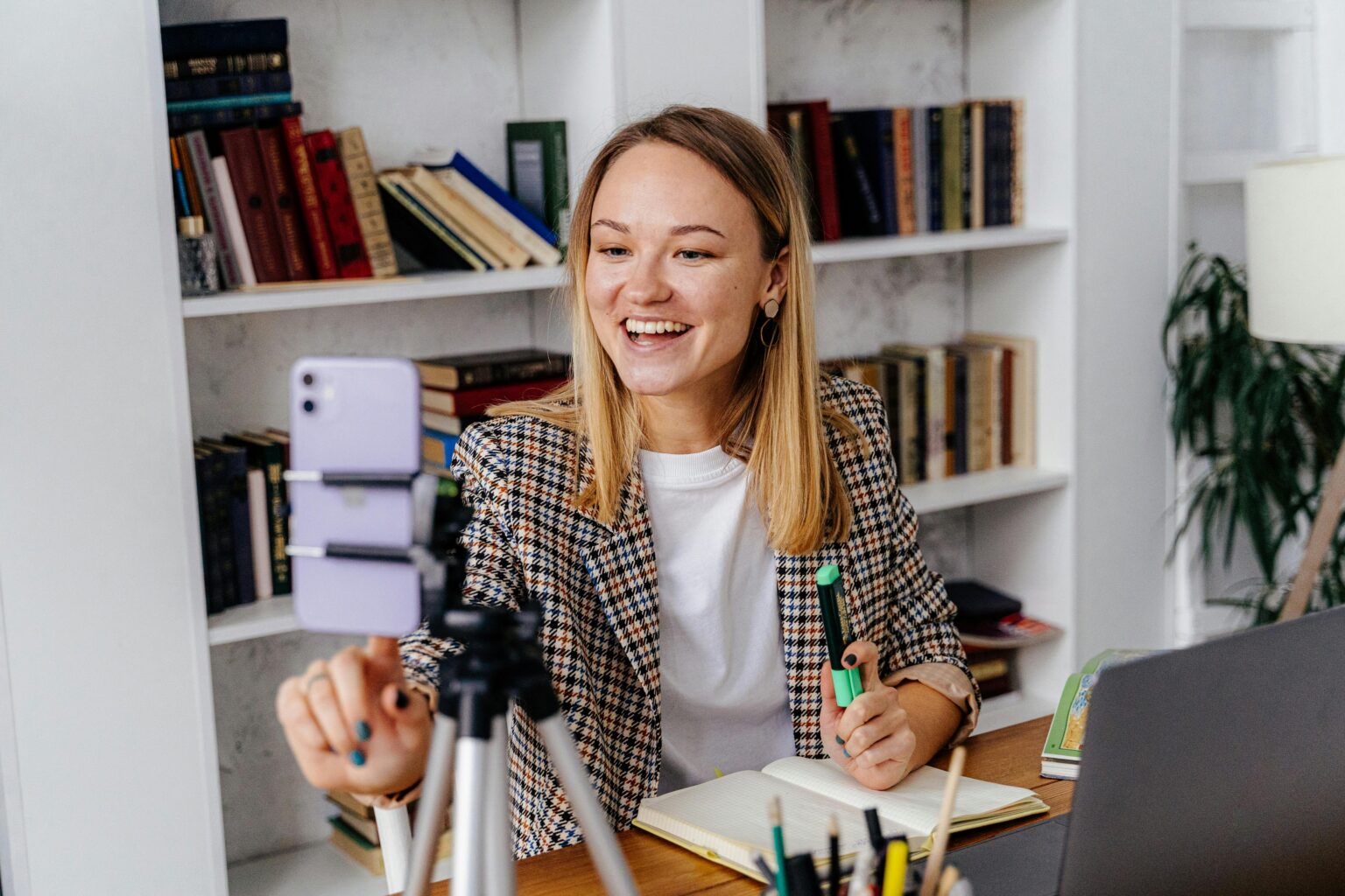 Digital Content Creation | How to Plan, Shoot & Publish Like a Pro